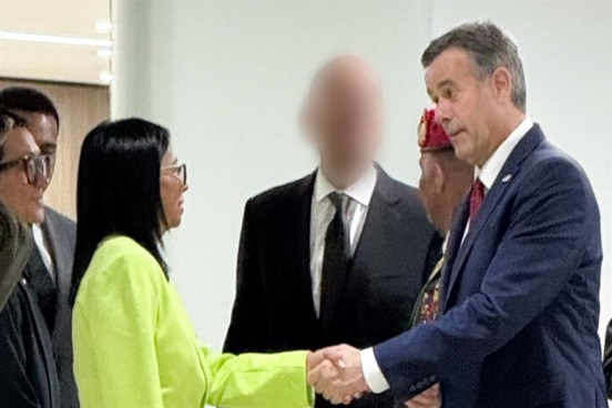 El jefe de la CIA se reunió con la presidenta interina de Venezuela ...